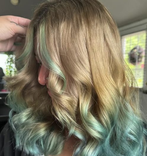 45 Smokin’ Hot Ash Blonde Hair Color Ideas